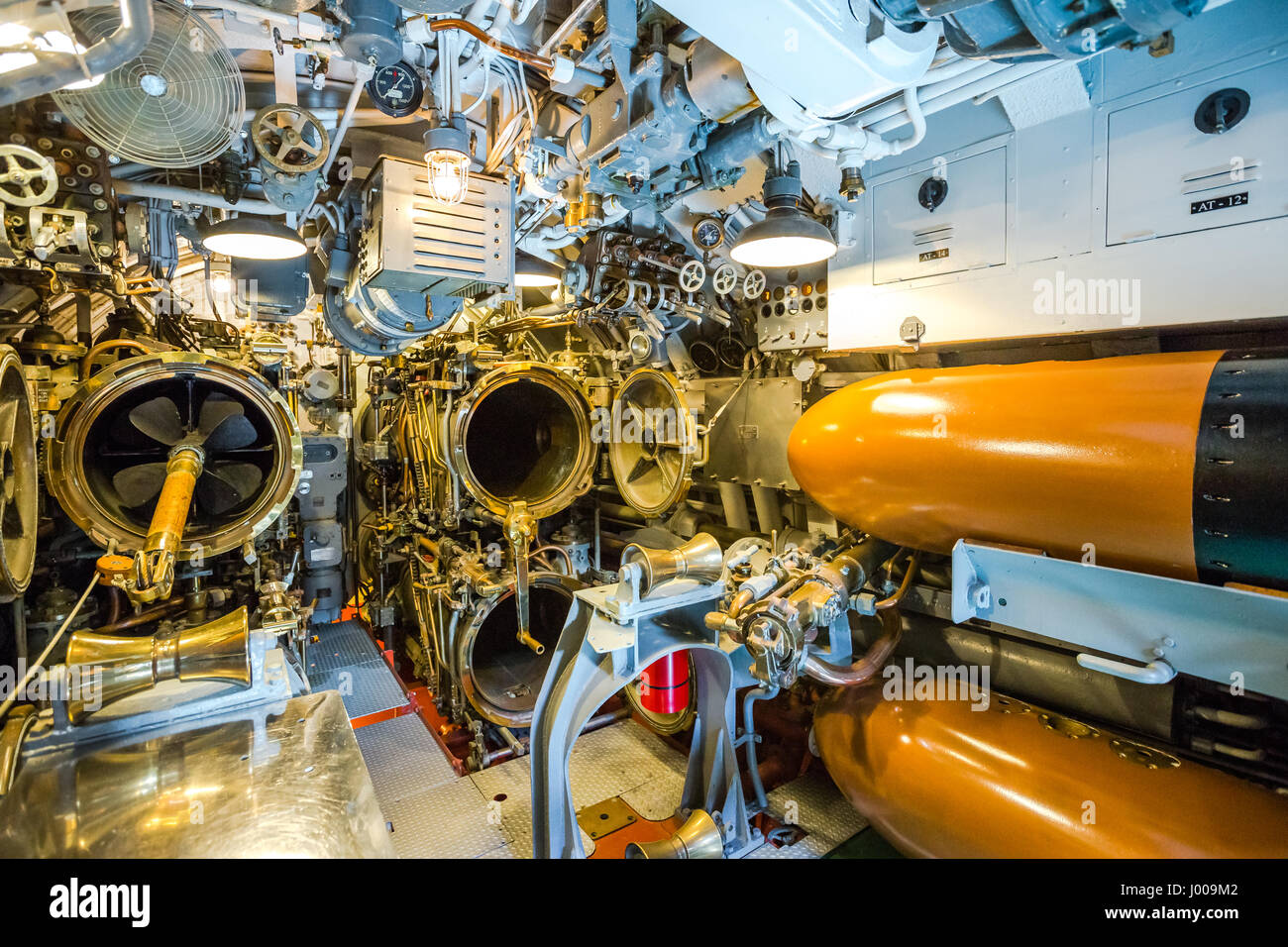 Torpedoes hi-res stock photography and images - Alamy