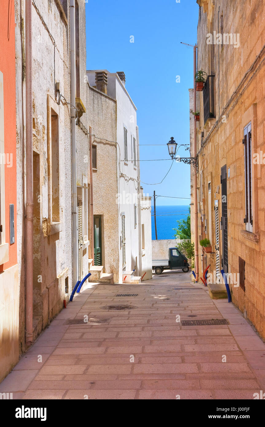Alleyway. Castro. Puglia. Italy Stock Photo - Alamy