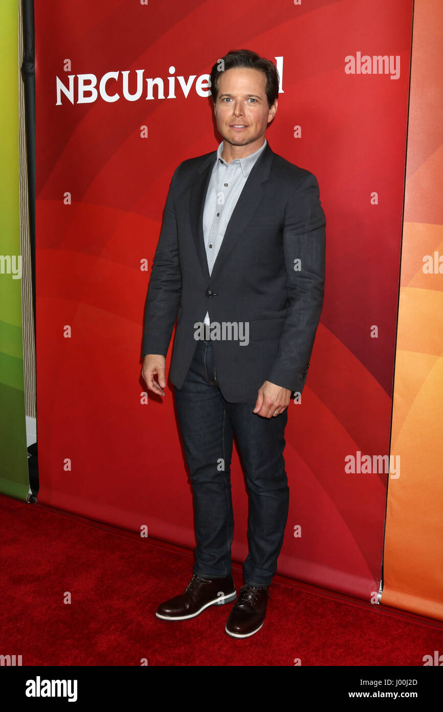 Beverly Hills, CA, USA. 20th Mar, 2017. LOS ANGELES - MAR 20: Scott ...