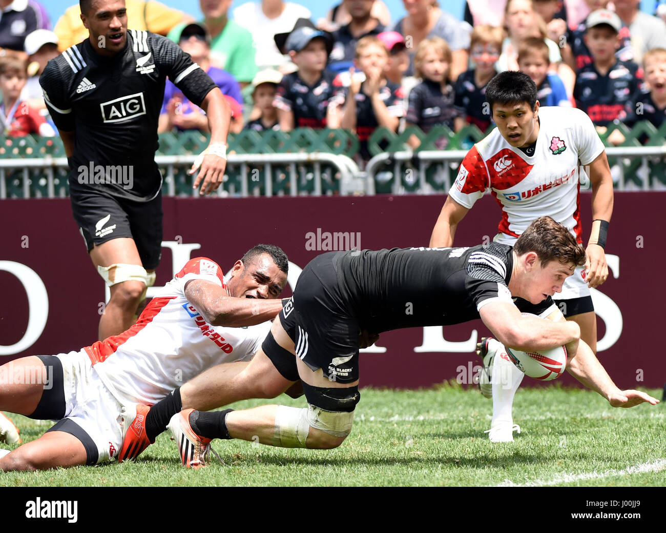 Sam dickson hi-res stock photography and images - Alamy