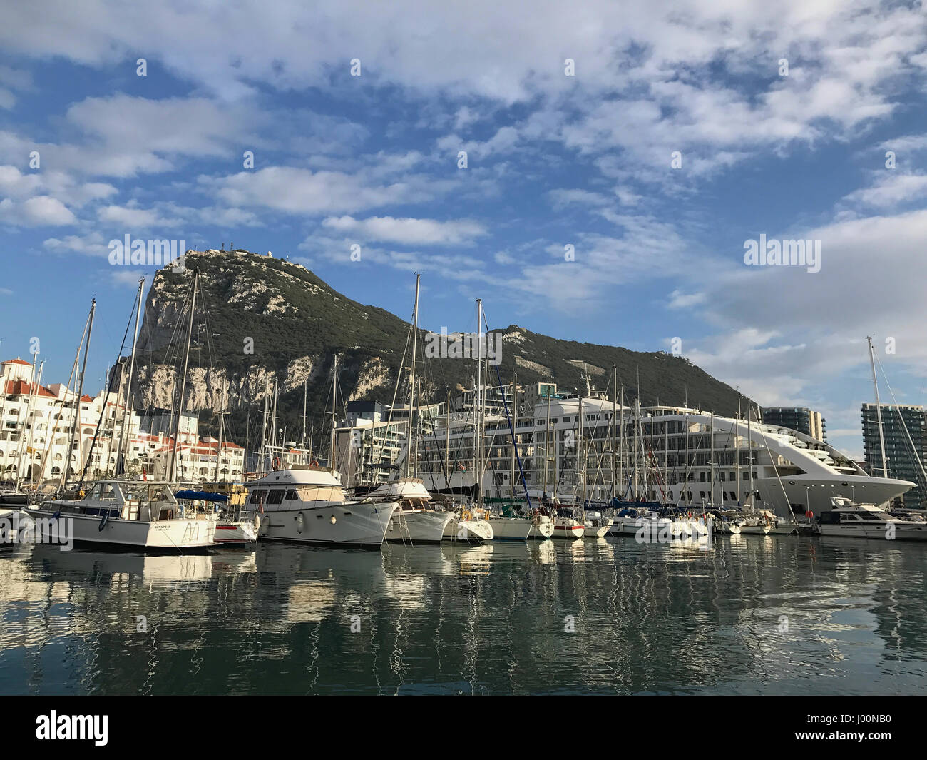 Sailboats and a cruise ship at Marina Ocean Village in Gibraltar, La ...