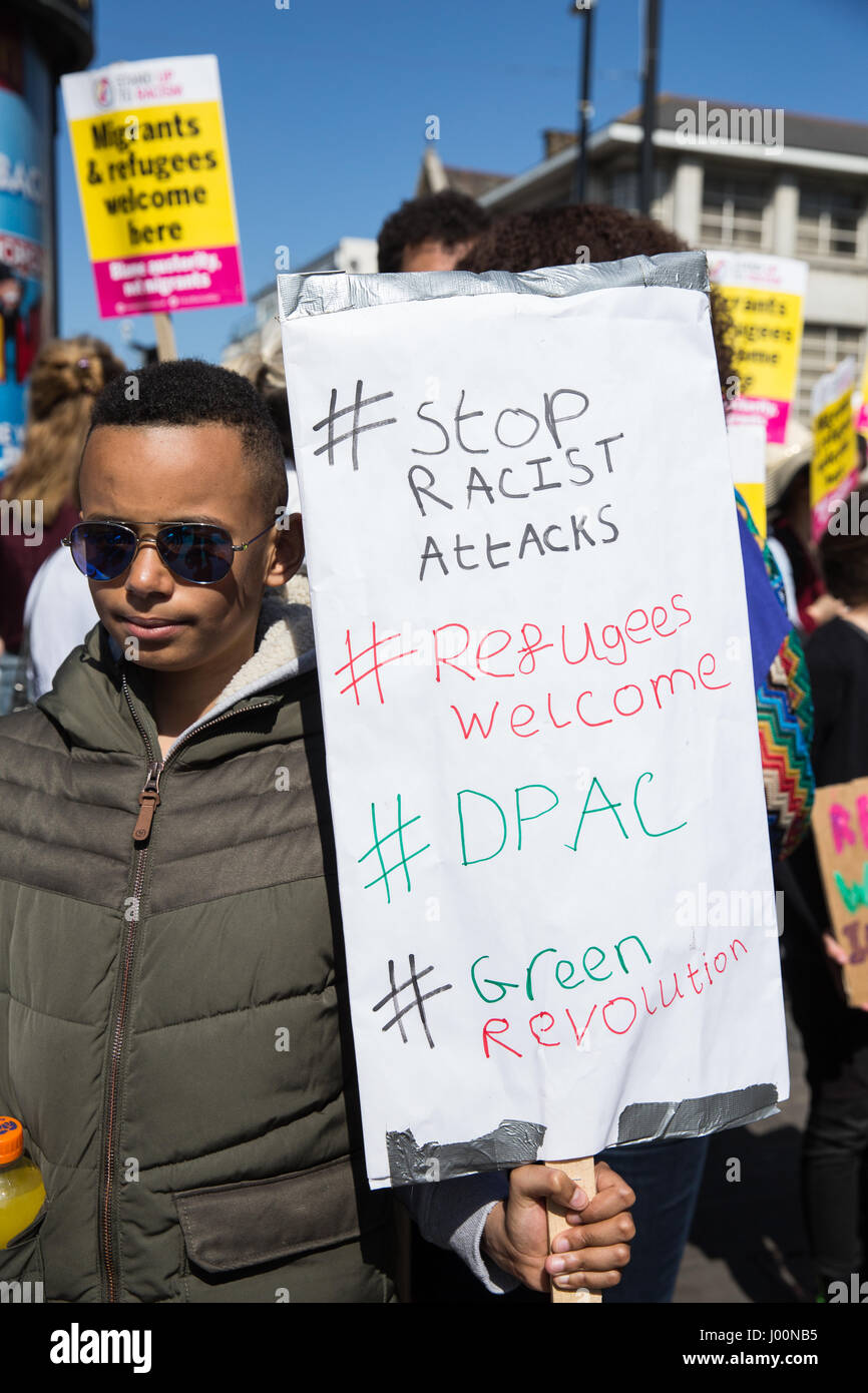 Croydon, UK. 8th Apr, 2017. Local people and anti-racism campaigners ...