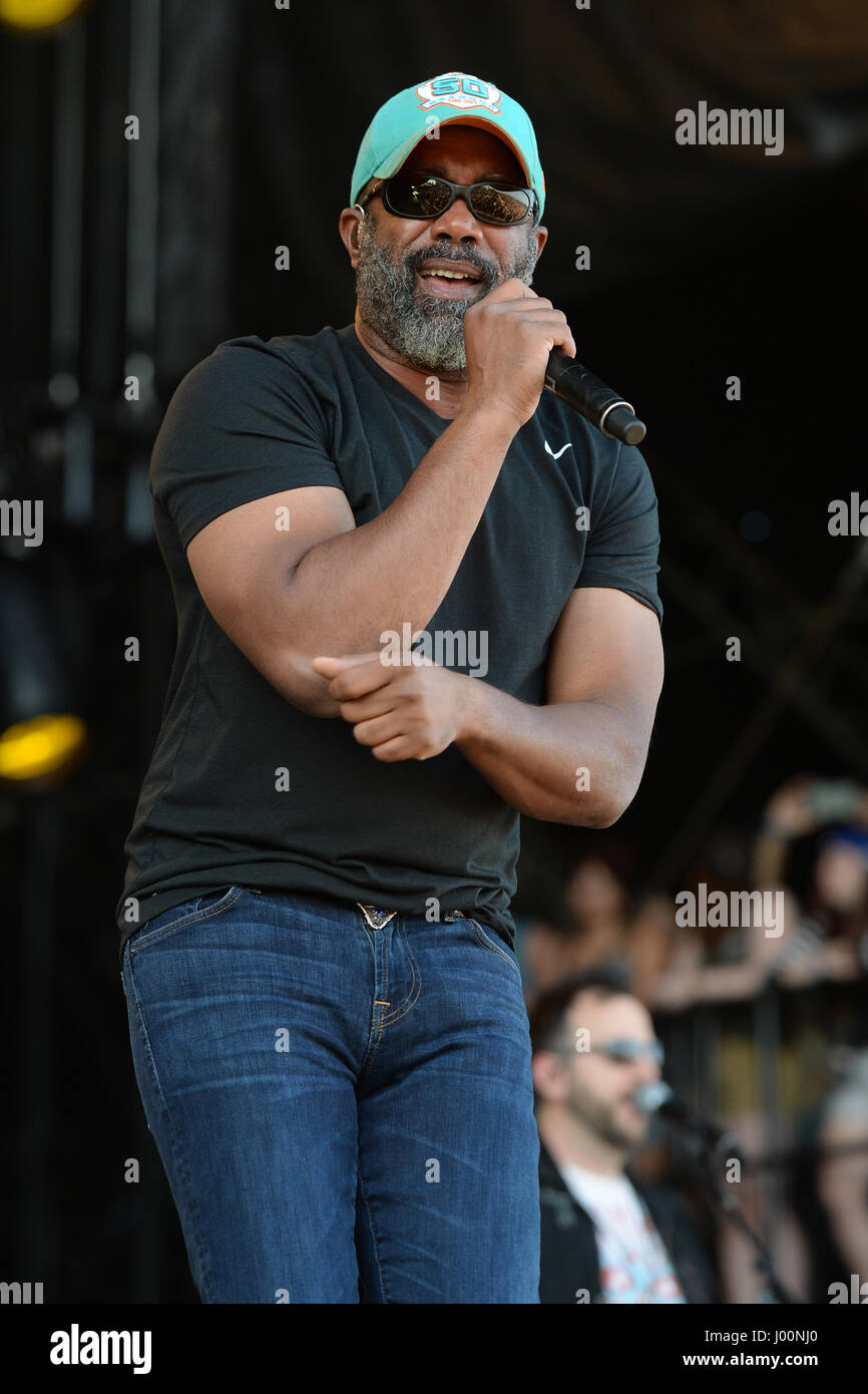 Fort Lauderdale FL, USA. 07th Apr, 2017. Darius Rucker performs during ...