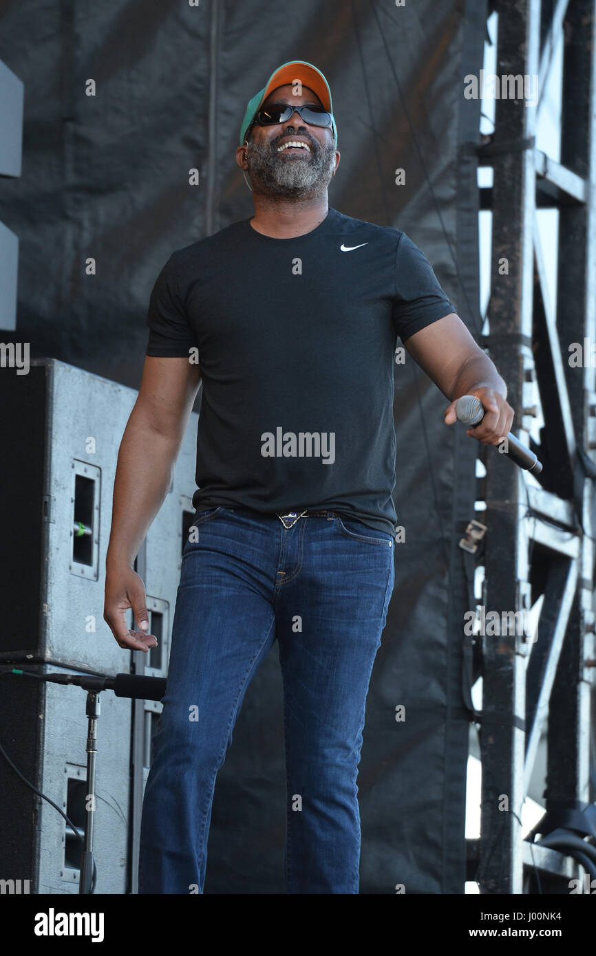 Fort Lauderdale FL, USA. 07th Apr, 2017. Darius Rucker performs during ...