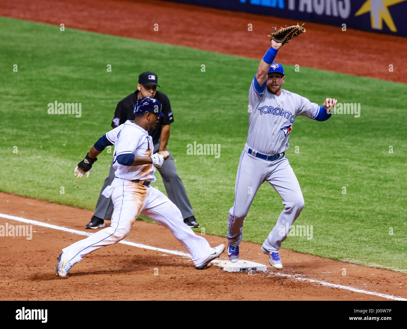 Tropicana Field. 07th Apr, 2017. Florida, USA-Toronto Blue Jays first ...