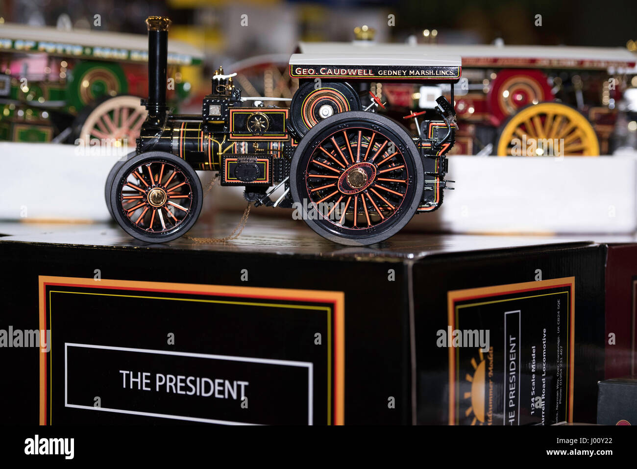Traditional engines hi-res stock photography and images - Alamy