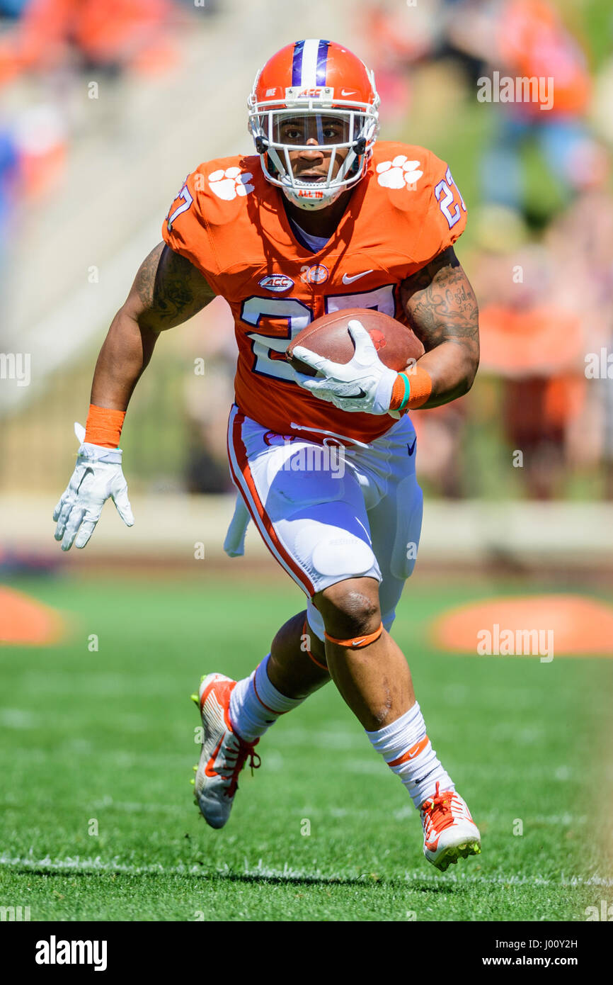 Jacob fuller hi-res stock photography and images - Alamy