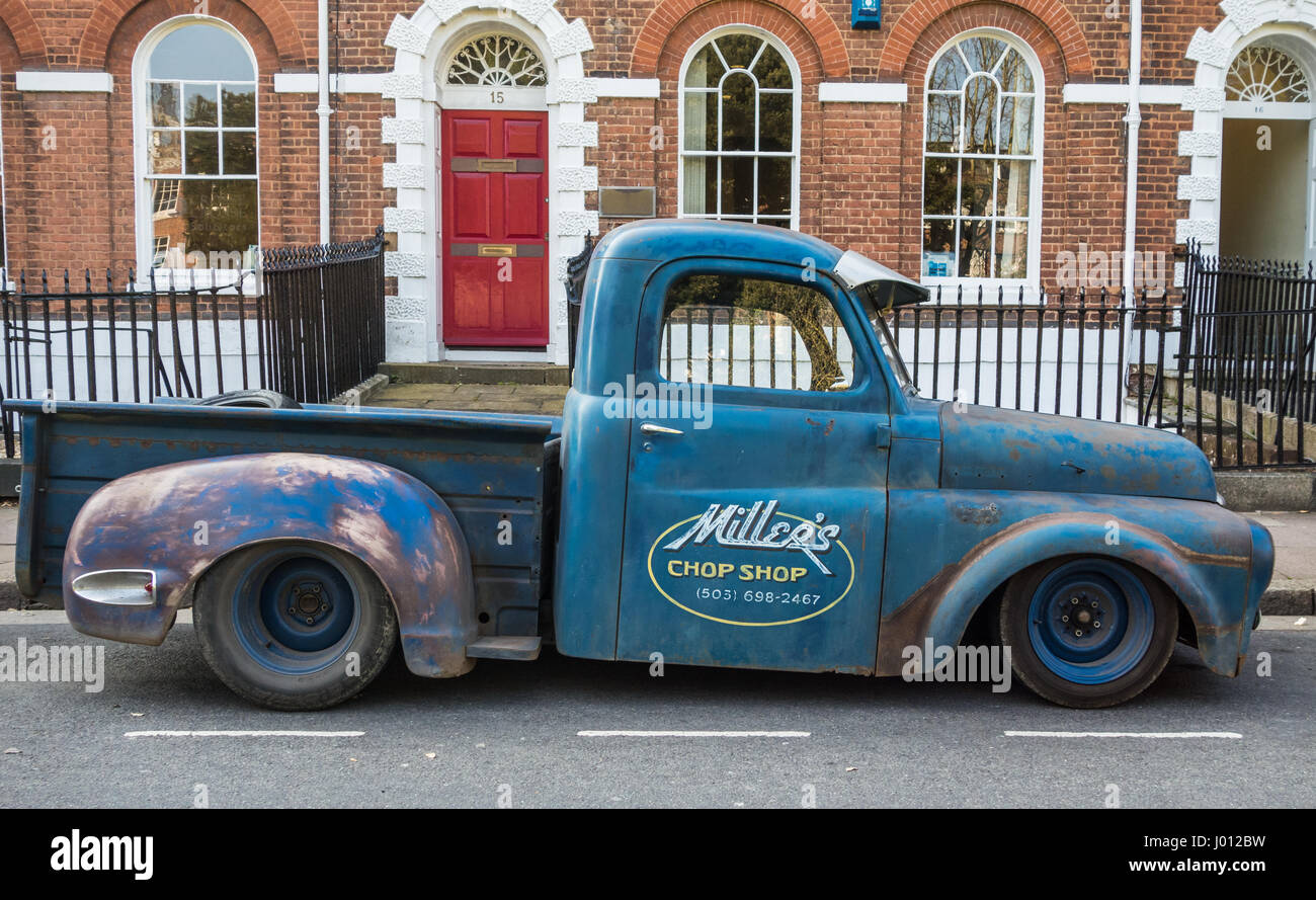 An old style truck in the genre of 1950s American vehicles Stock Photo ...