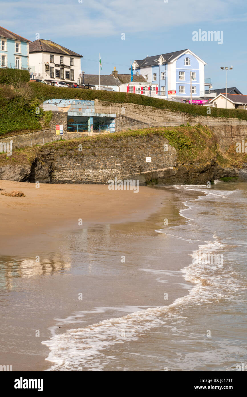 Cardigan wales hi-res stock photography and images - Alamy