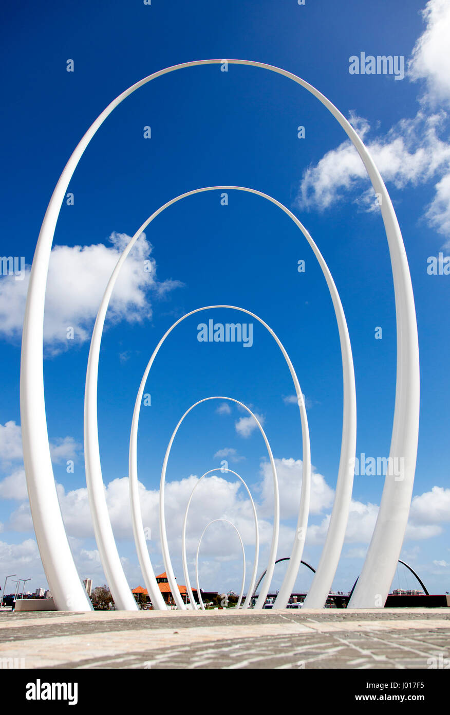 Perth western australia sculpture hi-res stock photography and images ...