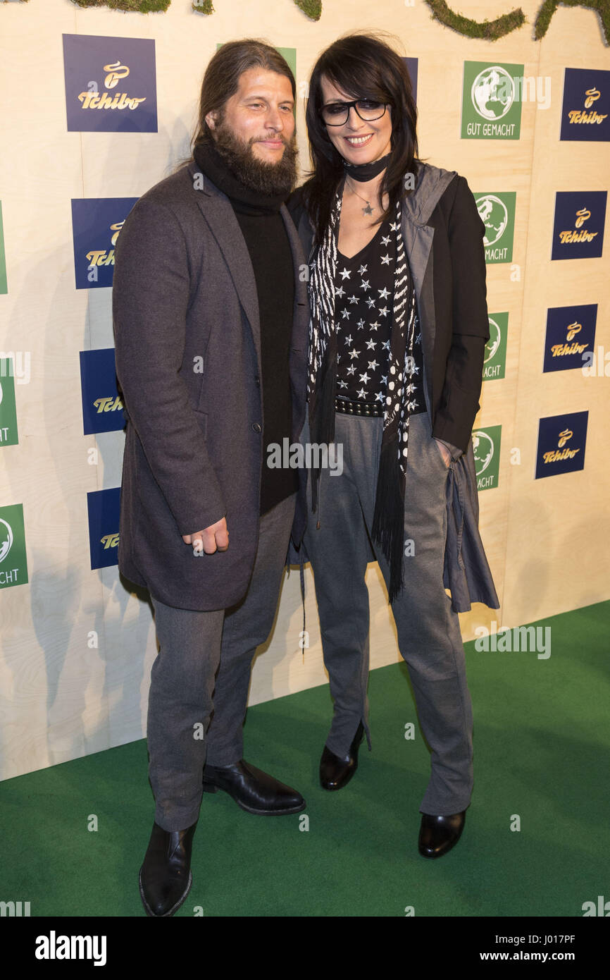 Nena and philipp palm hi-res stock photography and images - Alamy