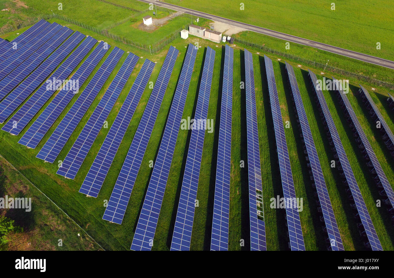 Industrial solar panel field. Aerial view Stock Photo - Alamy