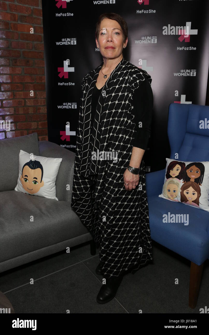 Using arts to change attitudes laura haynes hi-res stock photography ...