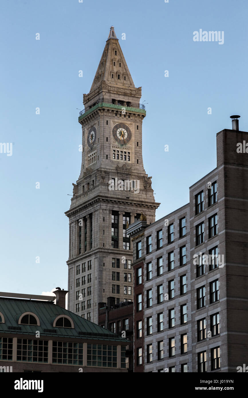 Custom house boston hi-res stock photography and images - Alamy