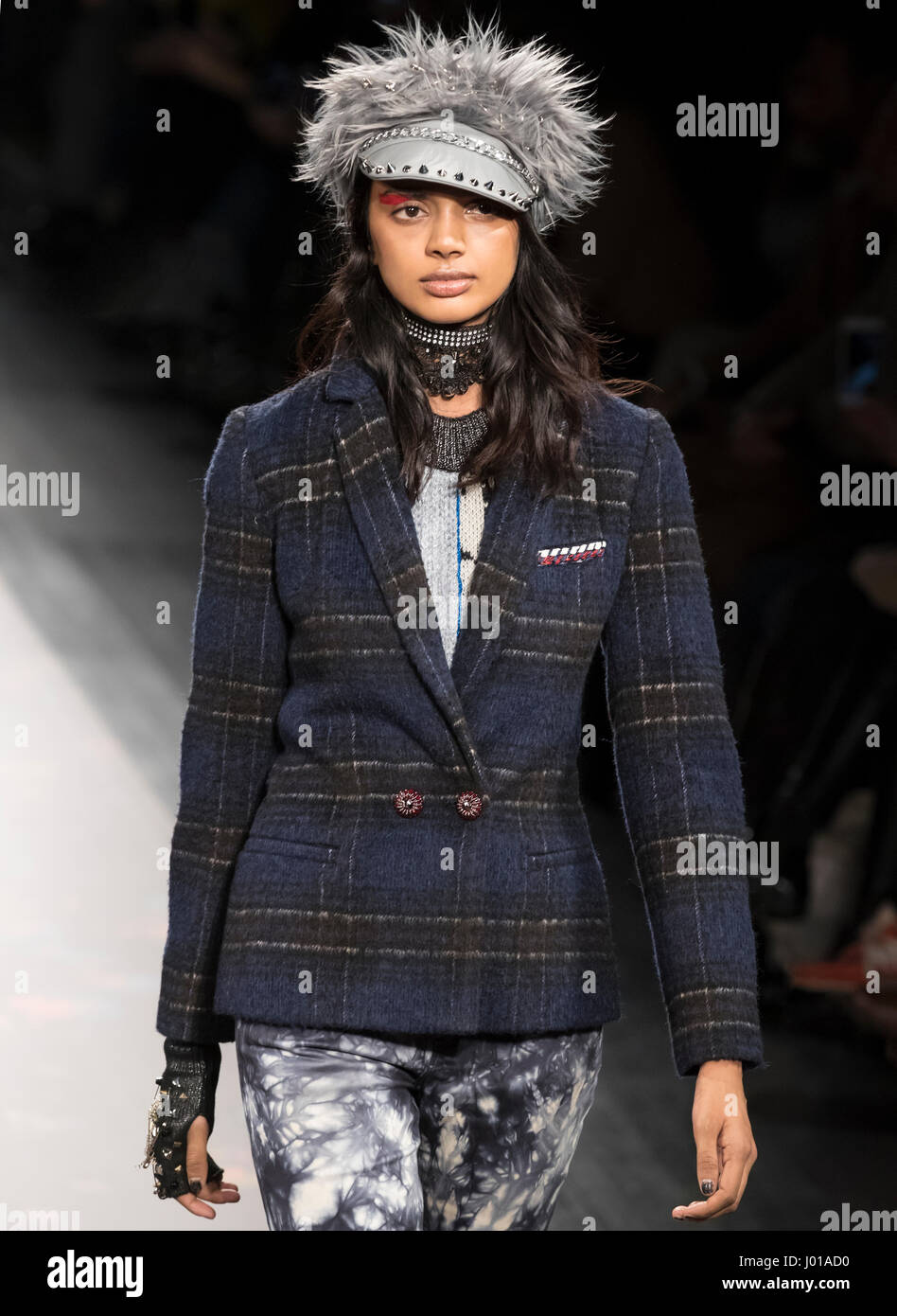 Monica tomas hi-res stock photography and images - Alamy