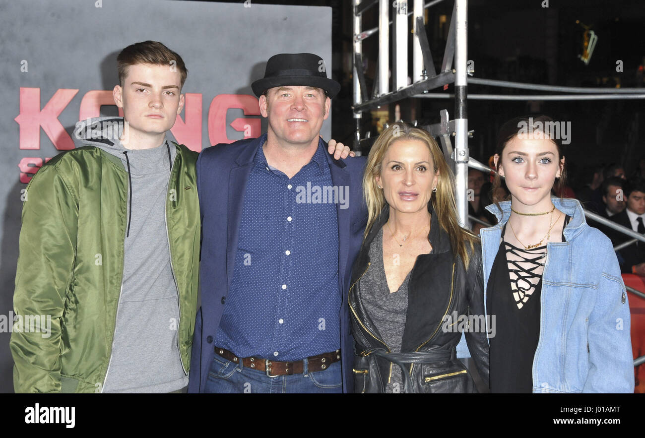 David koechner family hi-res stock photography and images - Alamy