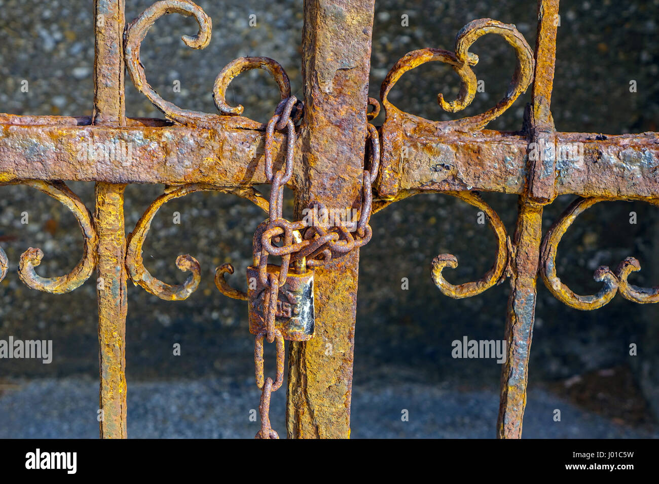 Fastened to gate hi-res stock photography and images - Alamy