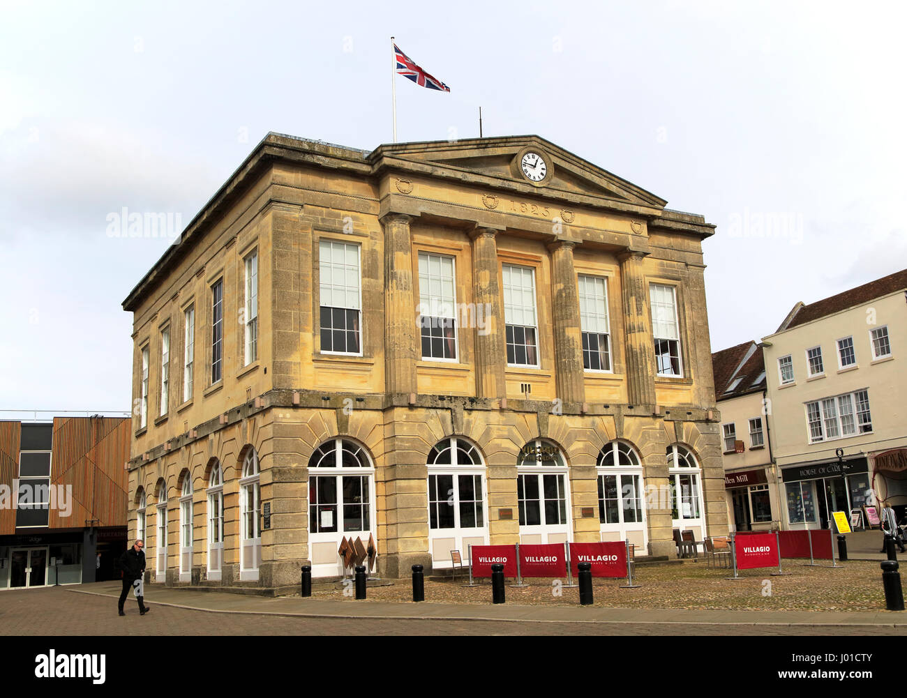 Andover guildhall hampshire england hi-res stock photography and images ...