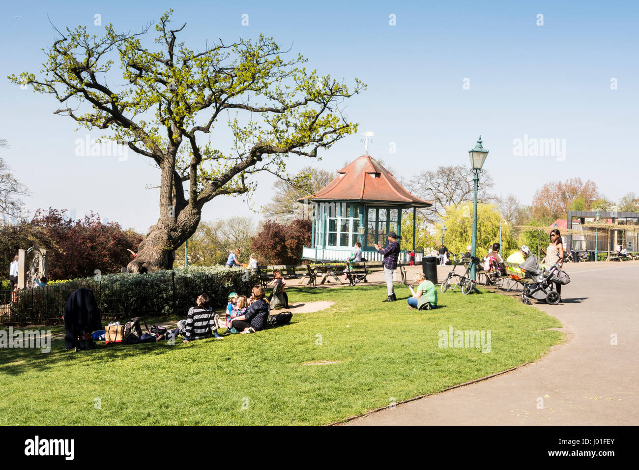 Frederick John Horniman High Resolution Stock Photography and Images ...