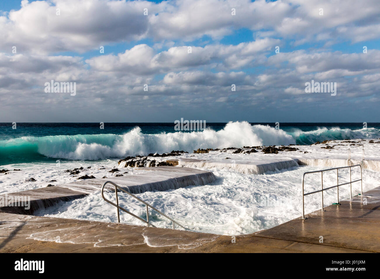 Wave pool typhoon hi-res stock photography and images - Alamy