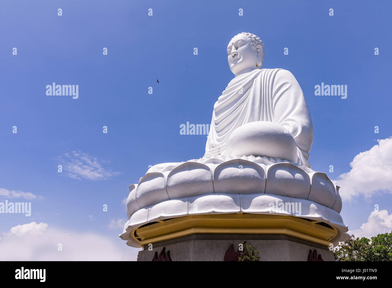 White Buddha Statue at Long Son Pagoda in sunny day at Nha Trang ...