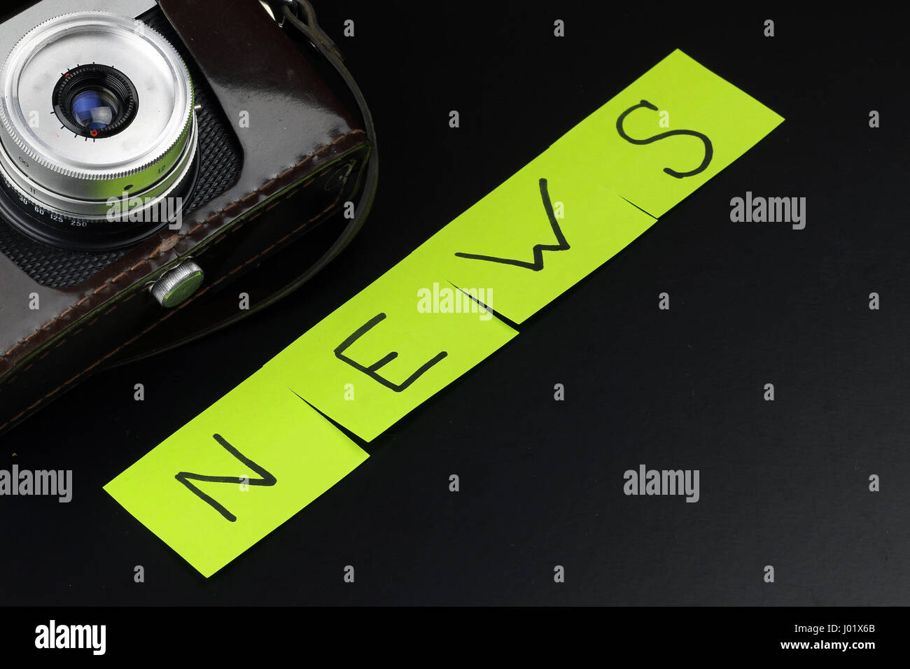 News Reporter Camera Stock Photos & News Reporter Camera Stock Images ...