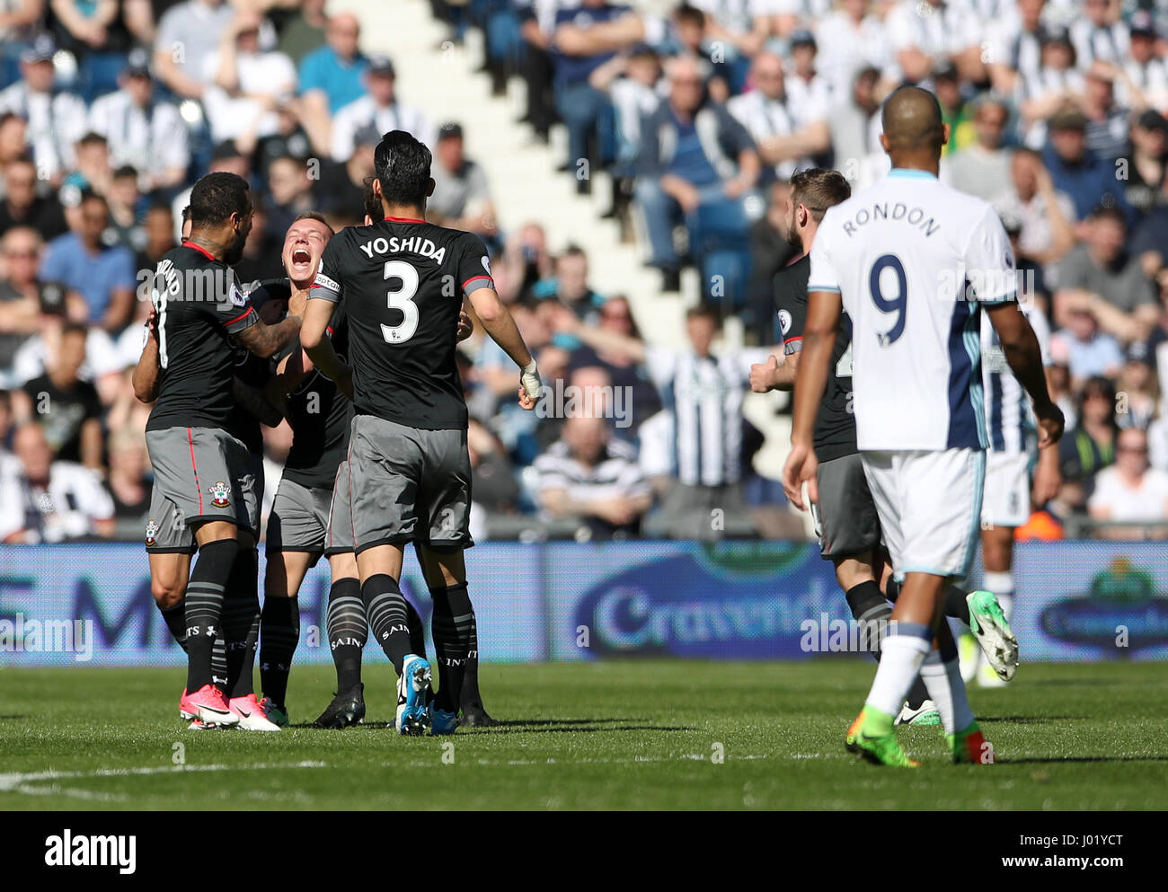Jordy clasie goal hi-res stock photography and images - Alamy