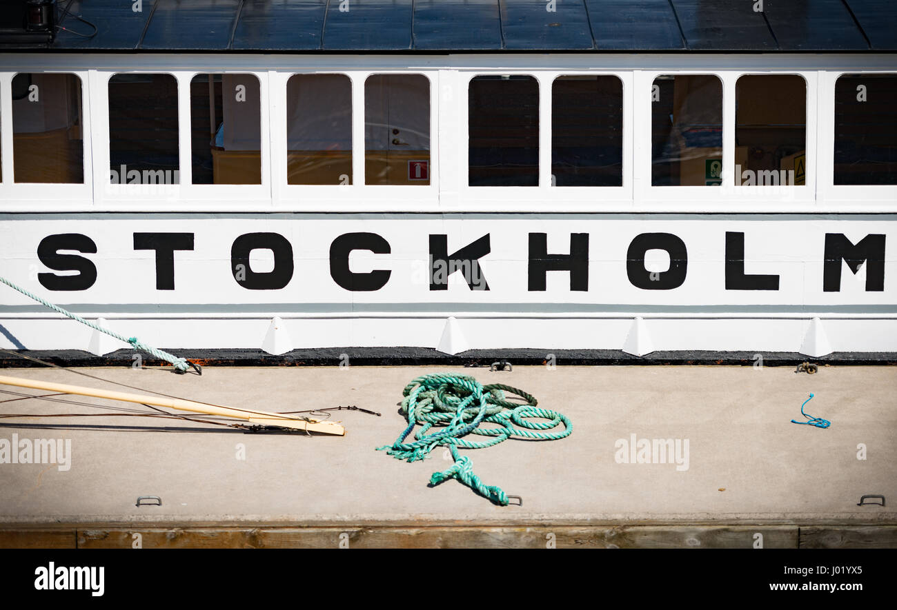 Side port ship hi-res stock photography and images - Alamy