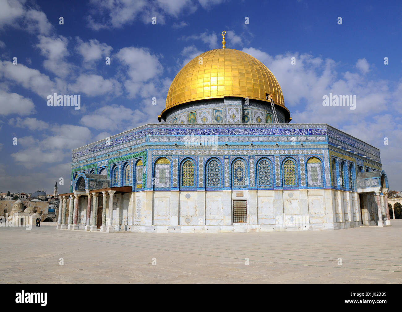 Arabic dome hi-res stock photography and images - Alamy