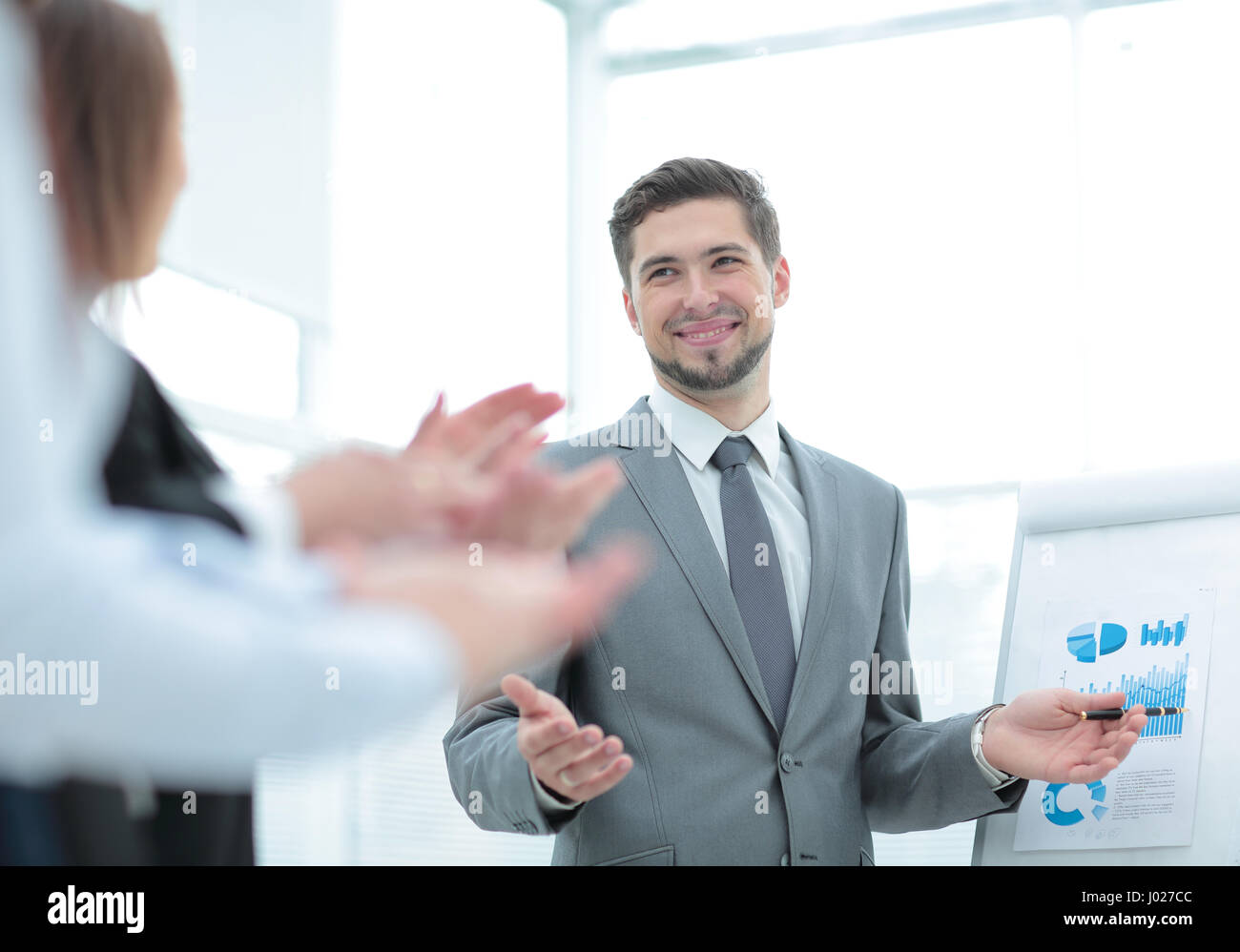 Business people clapping at conference. Business presentation Stock ...