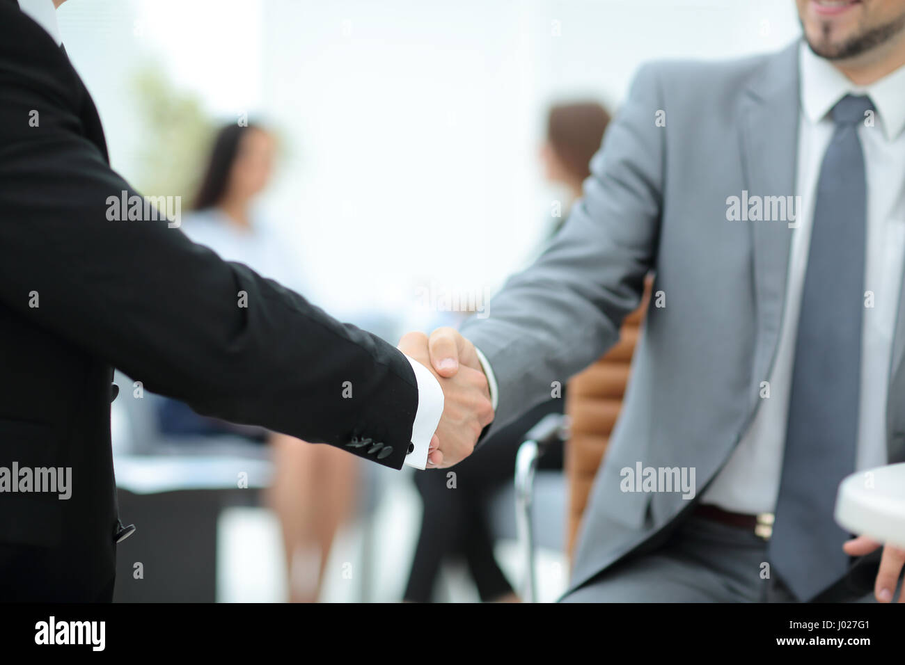 Concept of partnership - handshake of business partners Stock Photo - Alamy