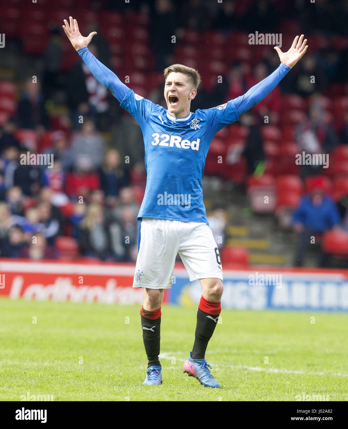 Rangers myles beerman celebrates final whistle hi-res stock photography ...