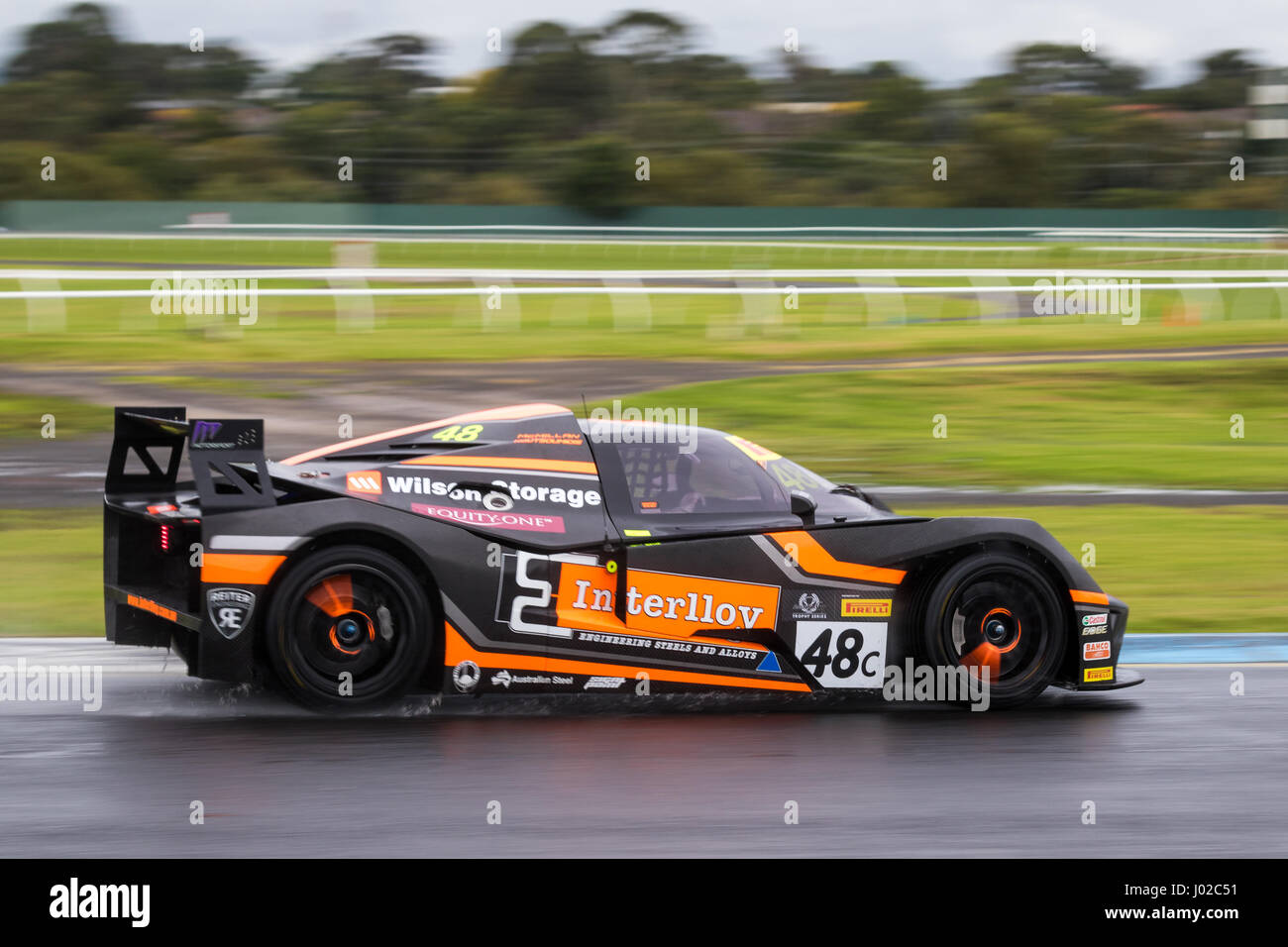Sandown Raceway, Australia. 09th Apr, 2017. MELBOURNE, AUSTRALIA ...