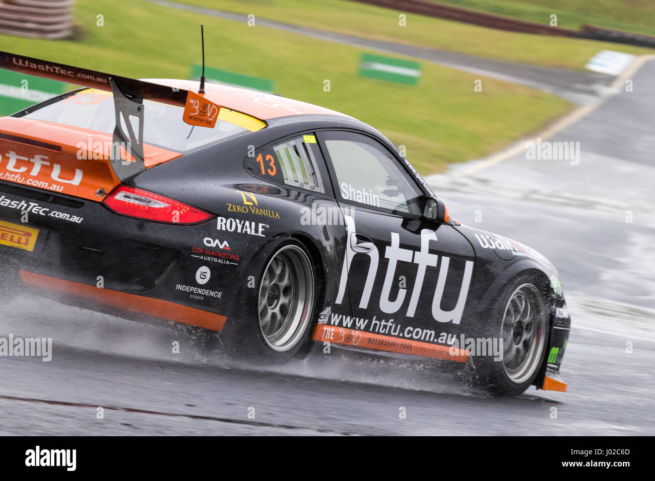 Sandown Raceway, Australia. 09th Apr, 2017. MELBOURNE, AUSTRALIA ...