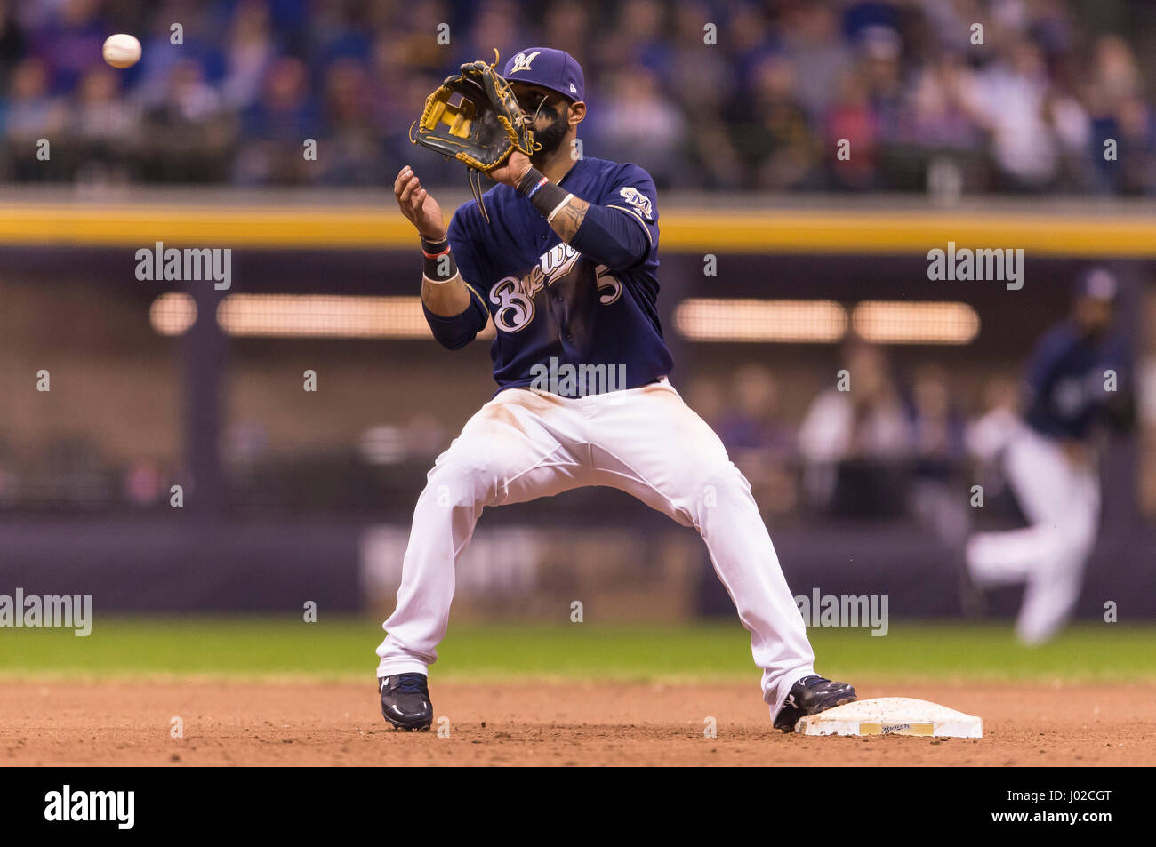 Milwaukee, WI, USA. 08th Apr, 2017. Milwaukee Brewers second baseman ...