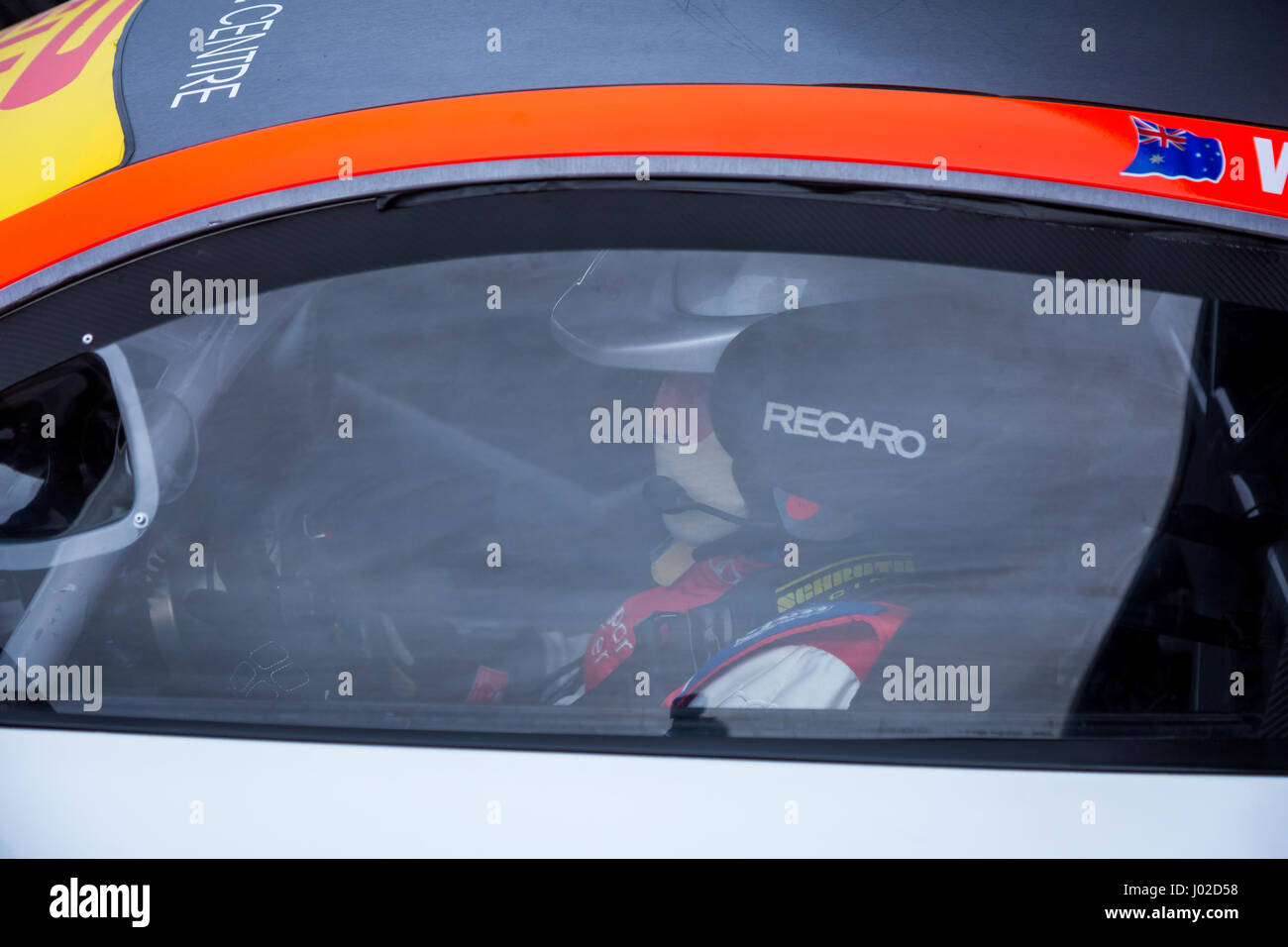 Sandown Raceway, Australia. 09th Apr, 2017. MELBOURNE, AUSTRALIA ...