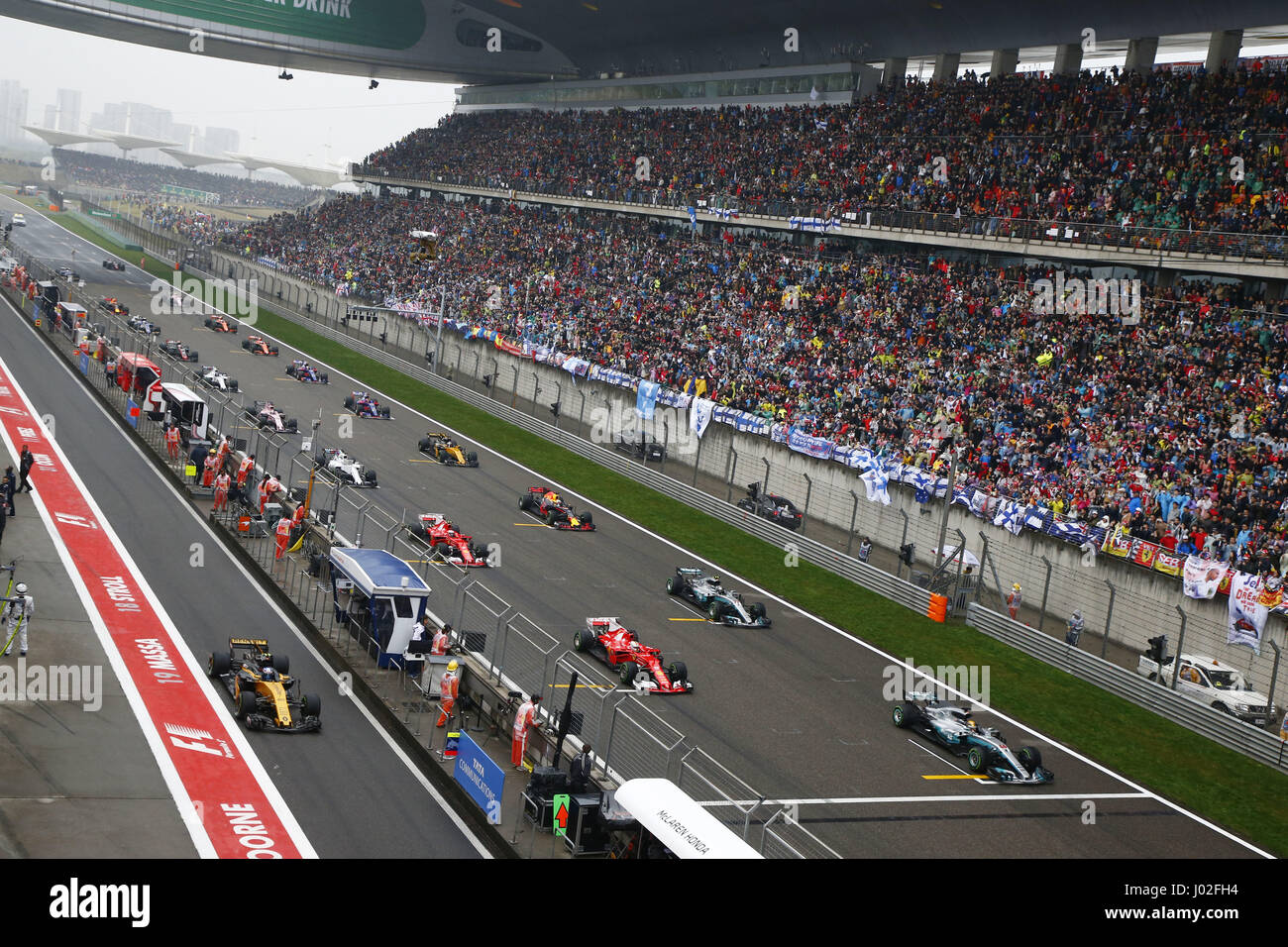 Shanghai, China. 09th Apr, 2017. Shanghai: Motorsports: FIA Formula One ...