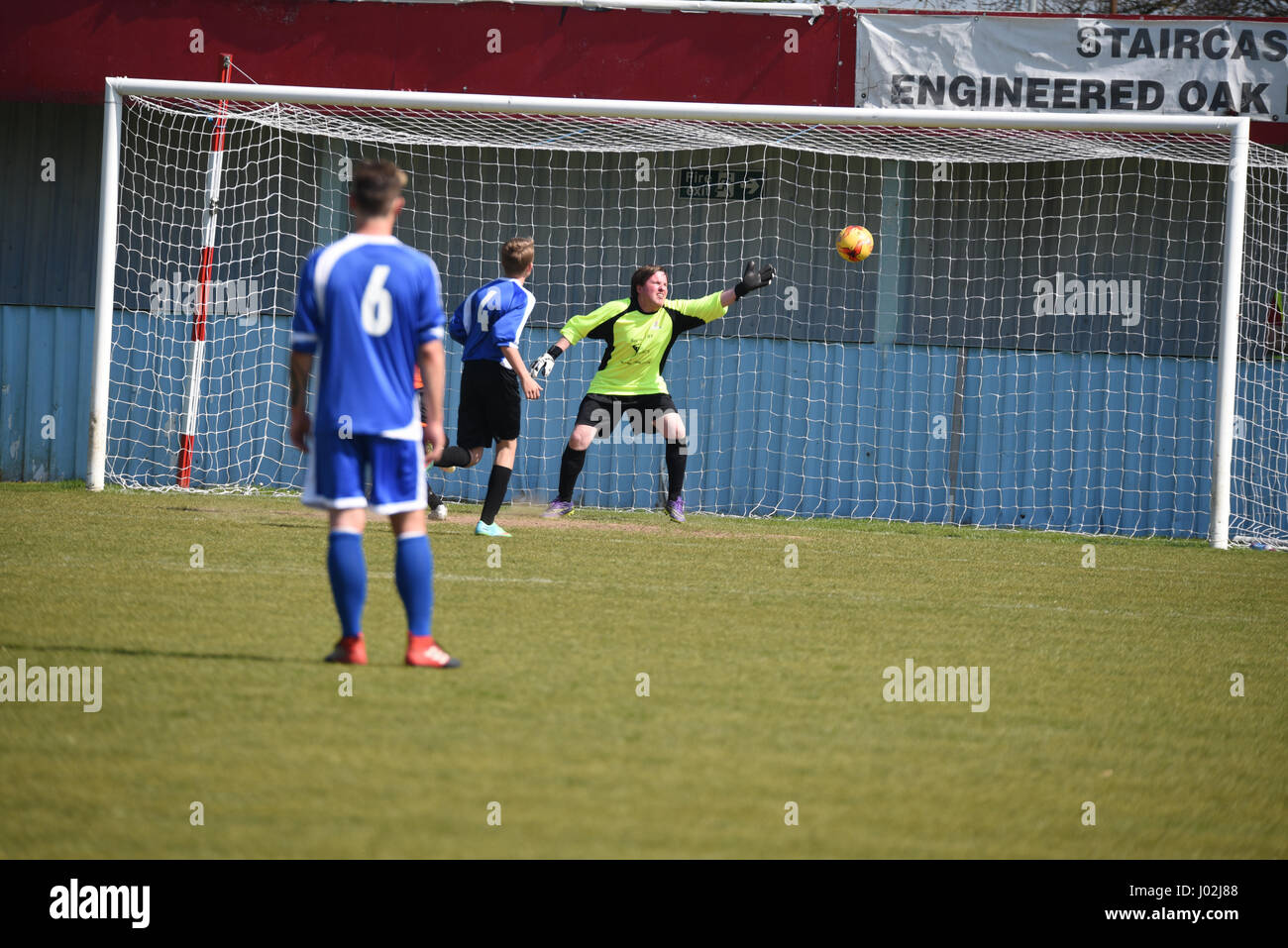 Football match hi-res stock photography and images - Alamy