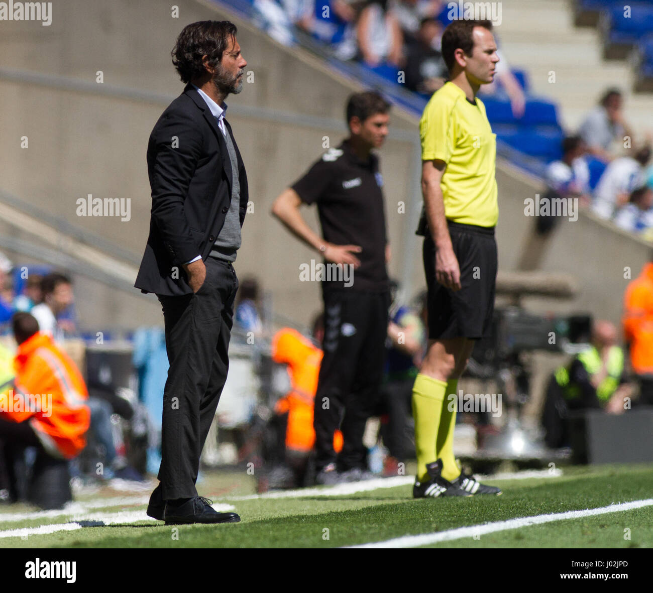 Barcelona, Spain. 8th April, 2017. Quique Sanchez Flores gives orders ...