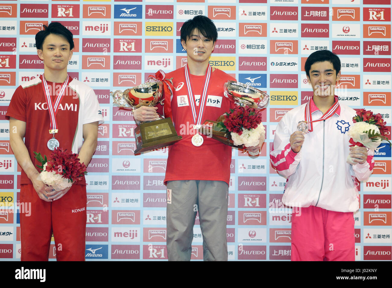 Tokyo Metropolitan Gymnasium, Tokyo, Japan. 9th Apr, 2017. (L to R ...