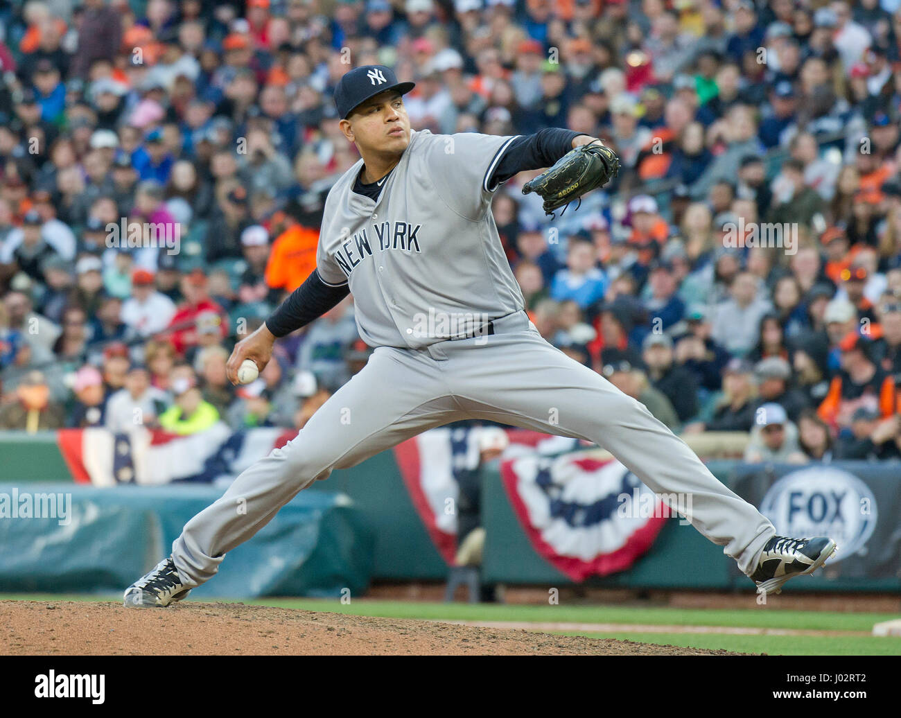New york yankees relief pitcher hi-res stock photography and images - Alamy