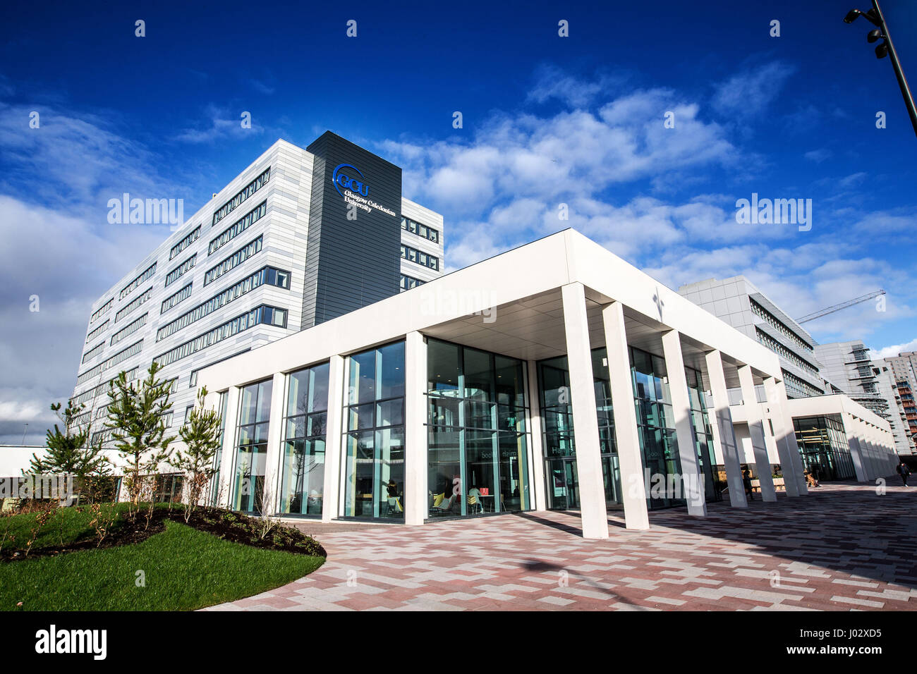 Glasgow Caledonian University exterior Stock Photo - Alamy