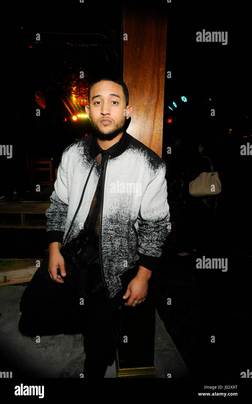 Actor / SInger Tahj Mowry attends VH1 Rock The Schools Concert at The ...