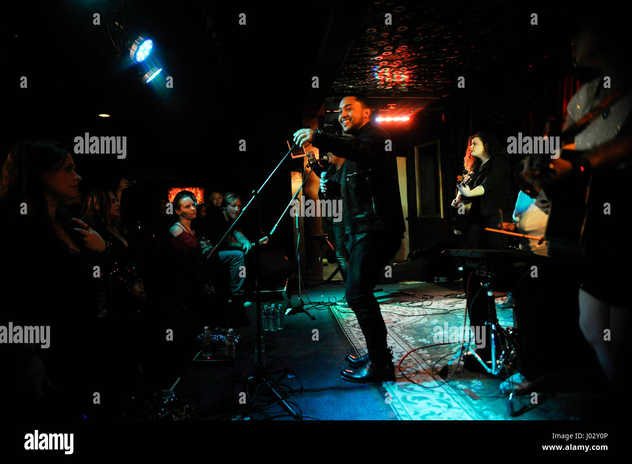 Tahj Mowry performing live at the VH1 Rock The Schools Concert at The ...
