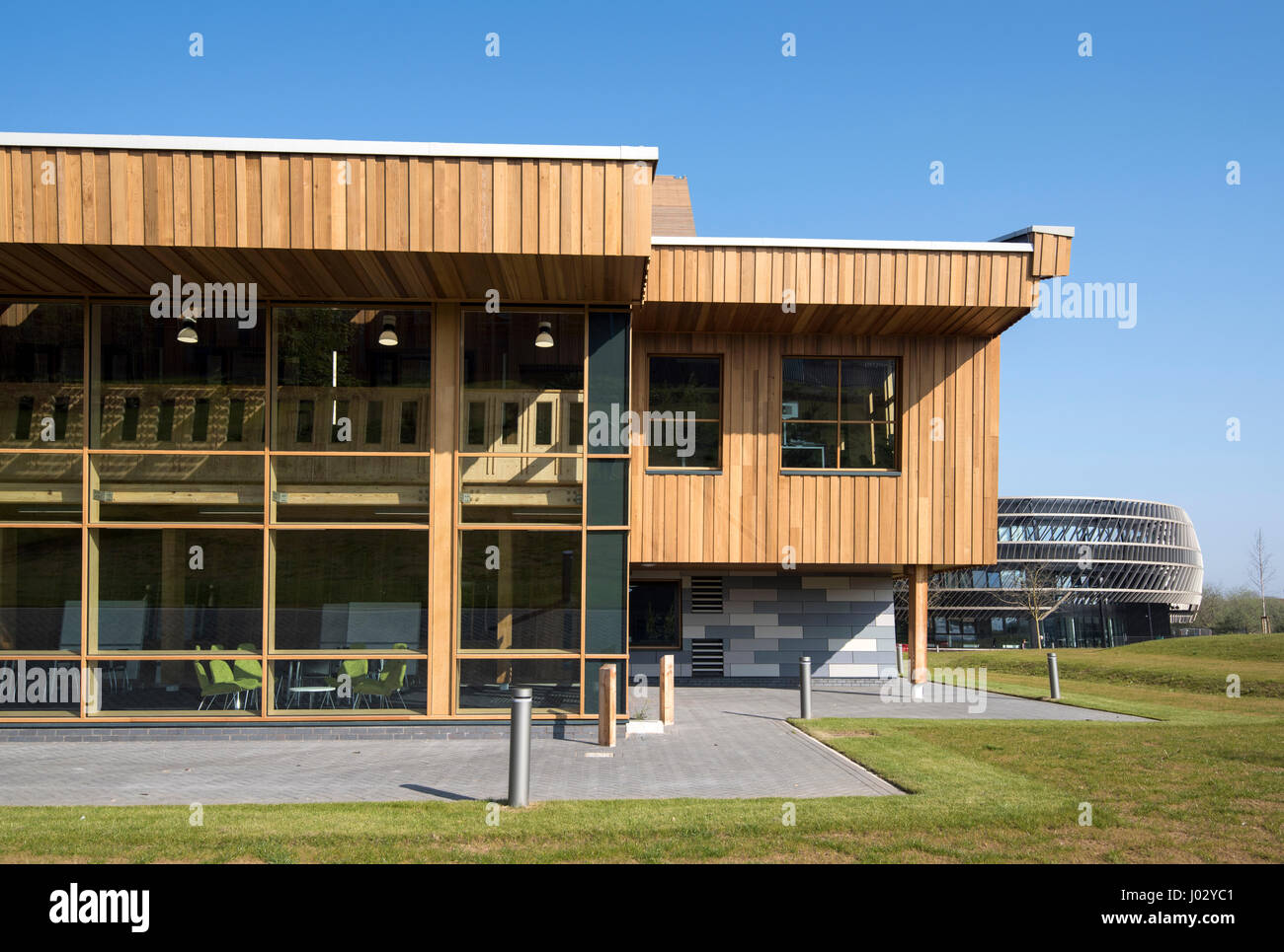GlaxoSmithKline Carbon Neutral Laboratory for Sustainable Chemistry at ...