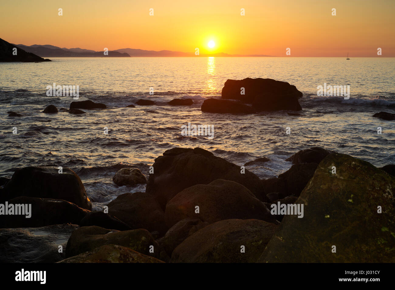Bay of biscay spain hi-res stock photography and images - Alamy