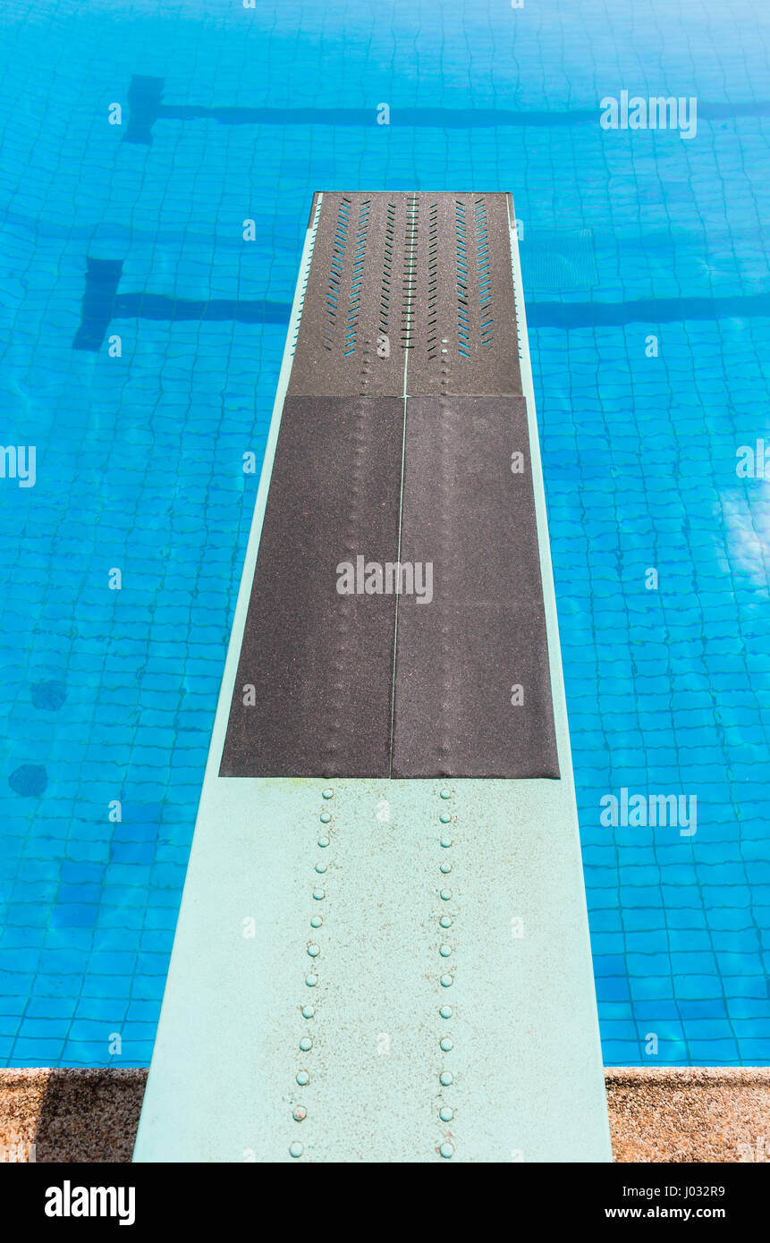 Diving pool hi-res stock photography and images - Alamy