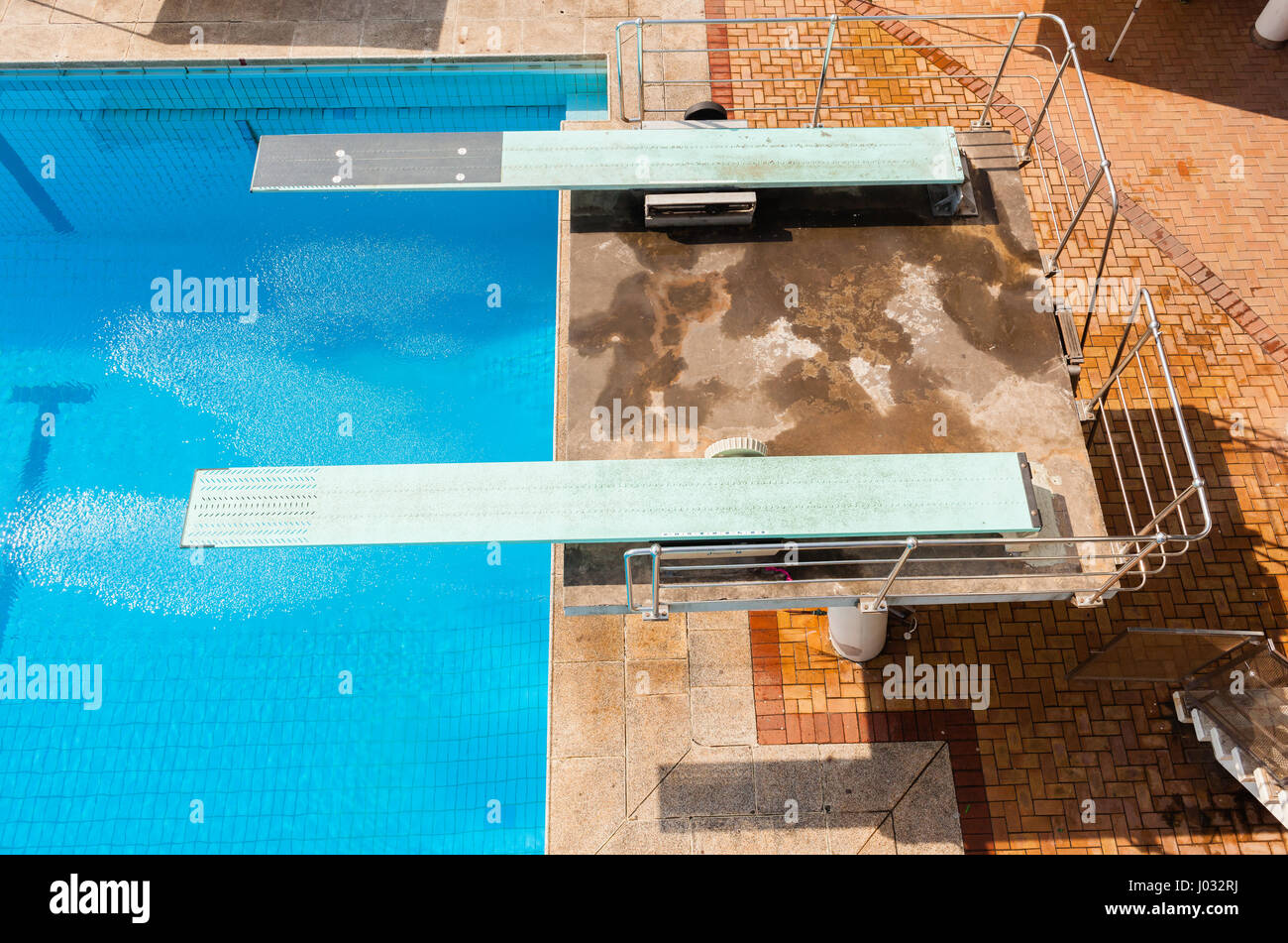 Diving boards hi-res stock photography and images - Alamy