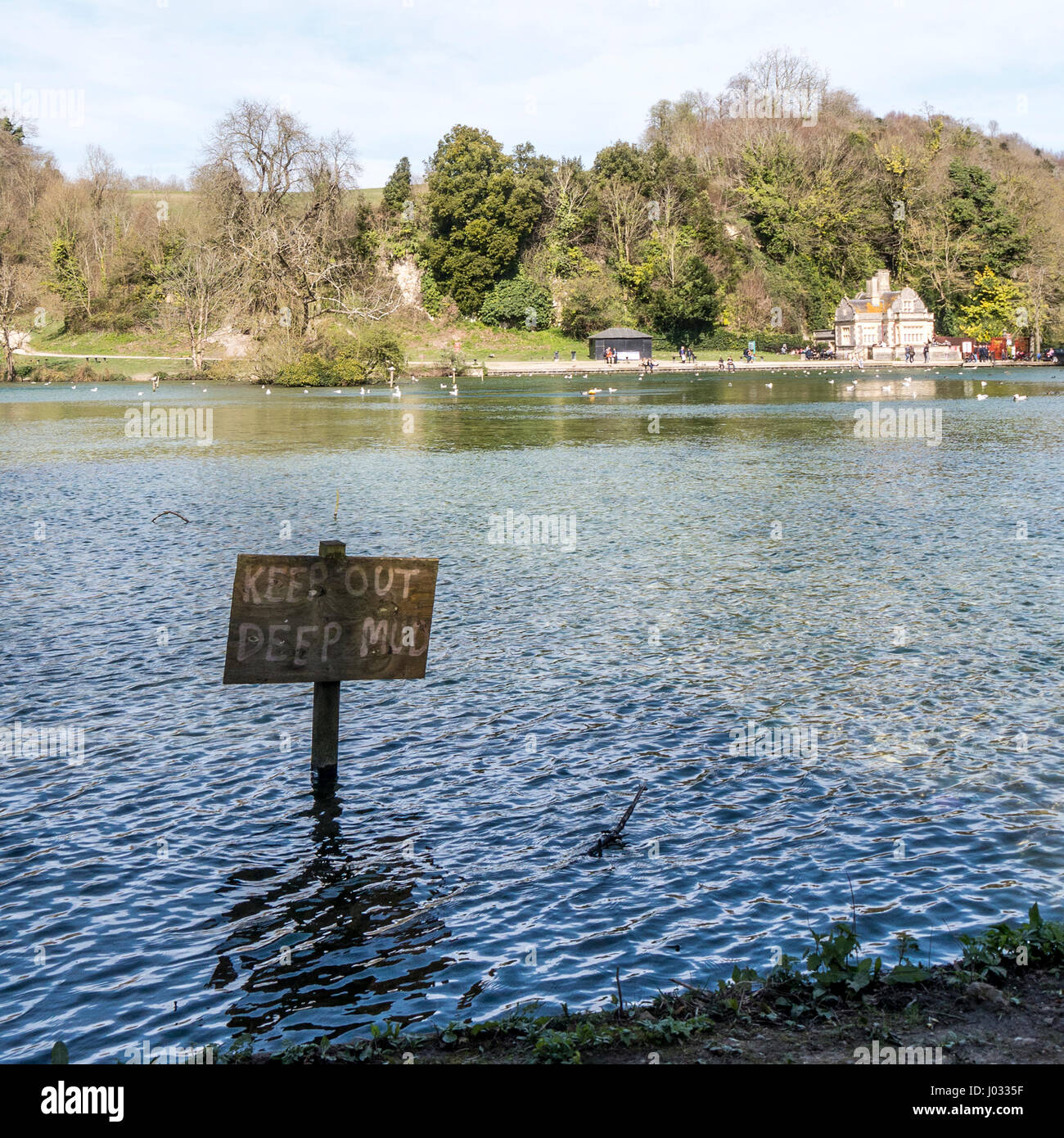 Swanbourne Lake, Arundel, West Sussex, southern England, UK Stock Photo ...