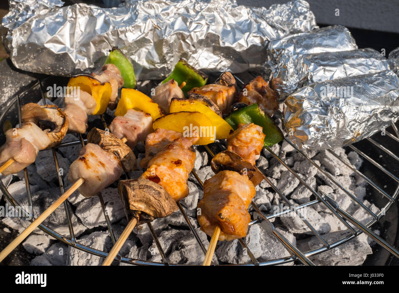 Barbecue hot weather hi-res stock photography and images - Alamy